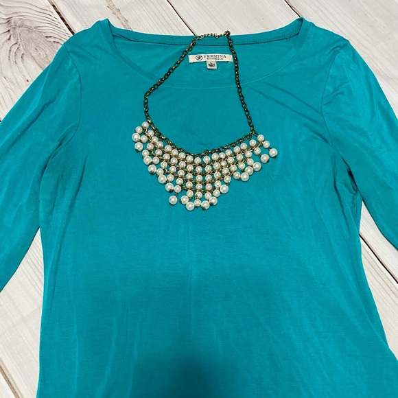 Versona | Tops | Versona Emerald Green Soft Cotton Top | Poshmark